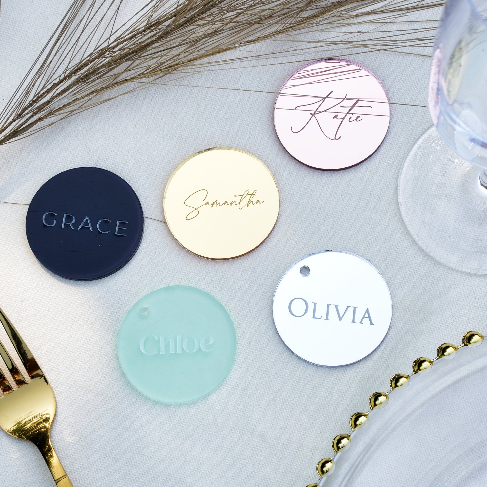 Personalised Wedding Name Places Circle – inketch